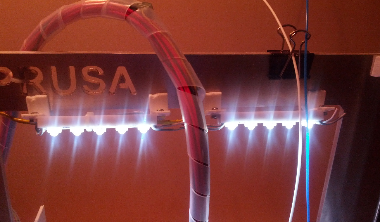 Prusa i3 Metal Frame Led Bar Holder - L'Antre du Tryphon